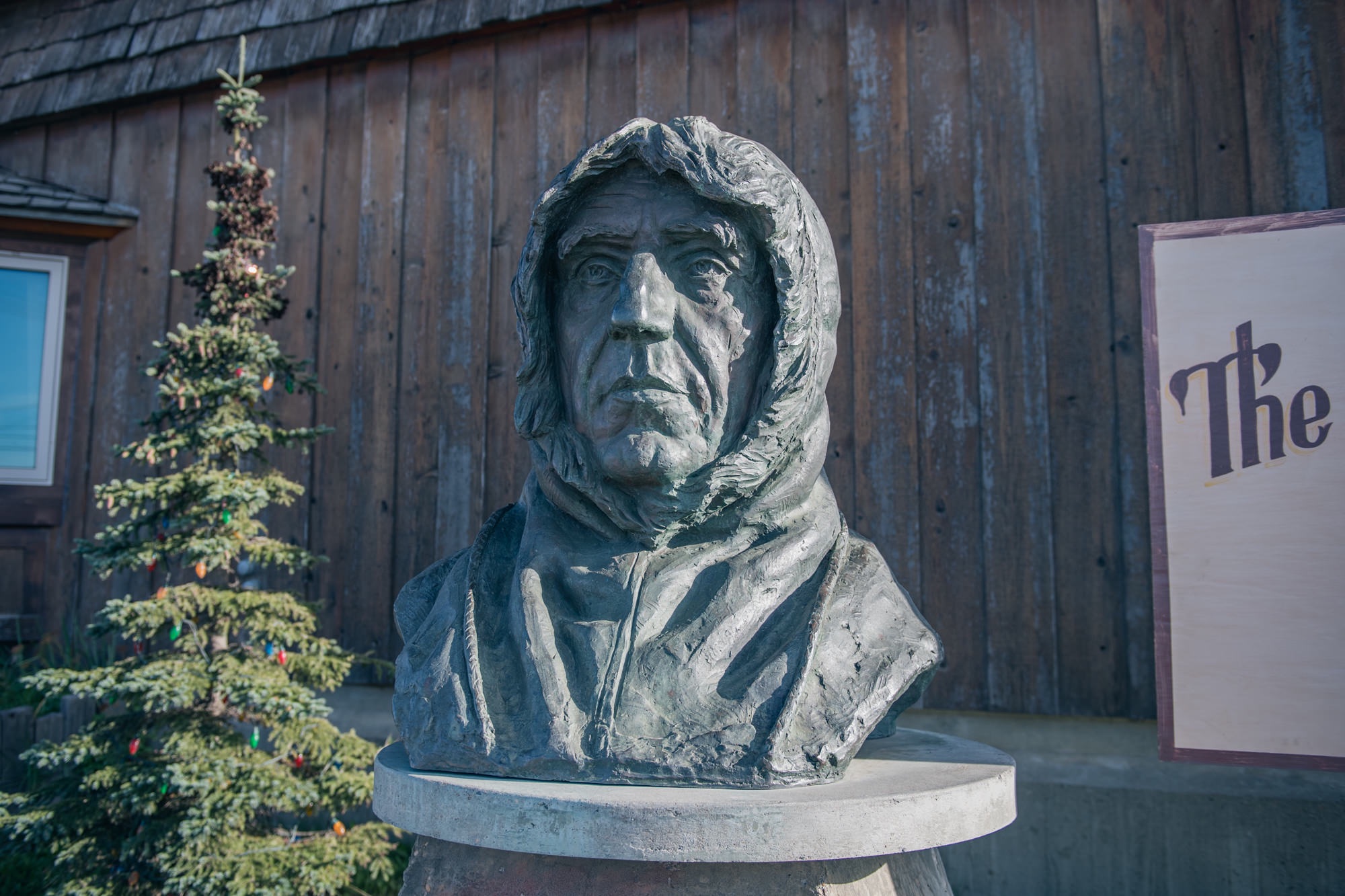 Roald Amundsen: an explorer's history of Nome - Arctic Mission - 90 ...